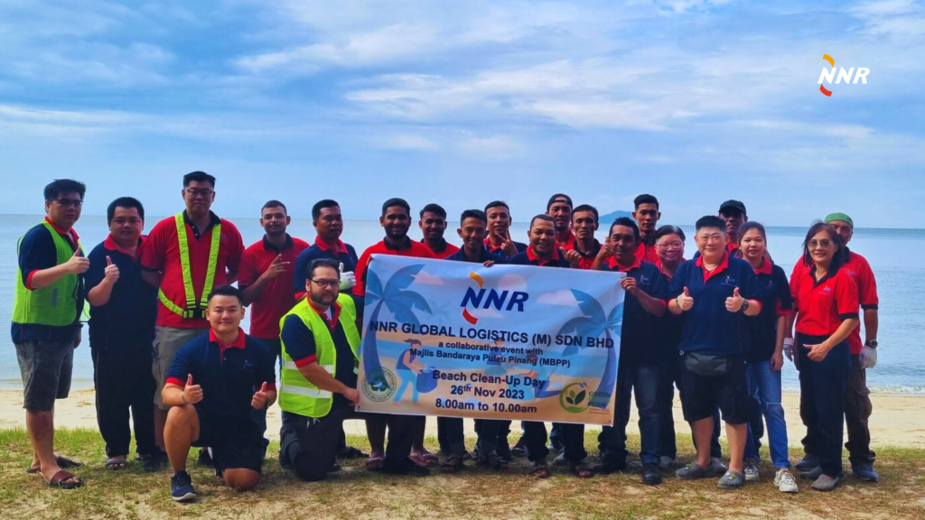 NNR MALAYSIA CSR 2023: CLEAN UP THE BEACH - NNR Global Logistics